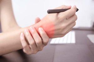 Arthrose im Handgelenk | Dr. med. Günther Riedel